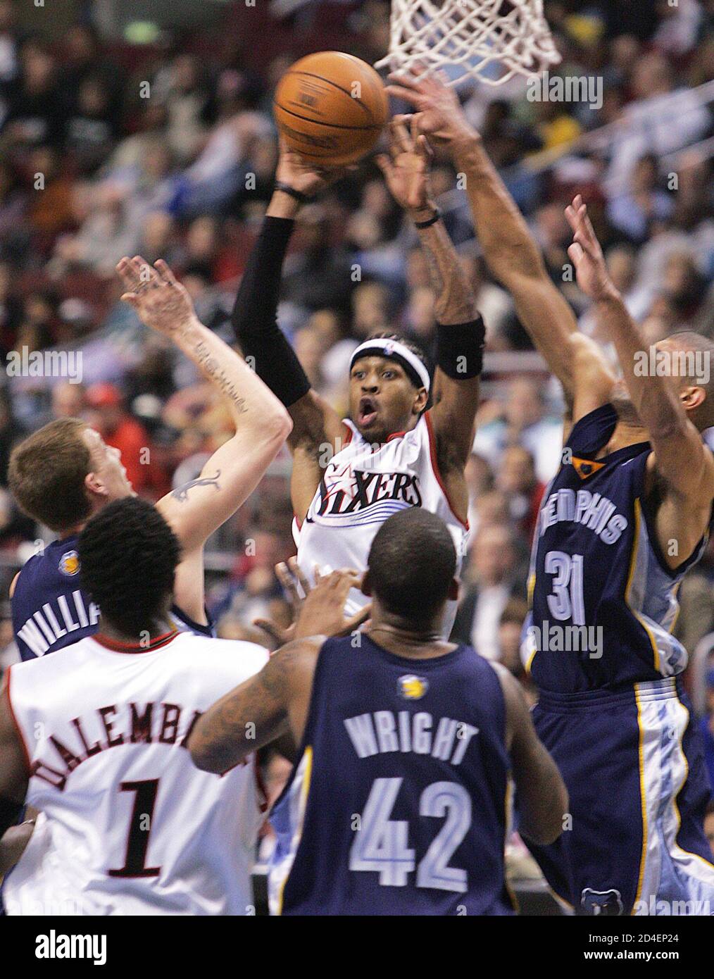 98 ts hi-res stock photography and images - Alamy