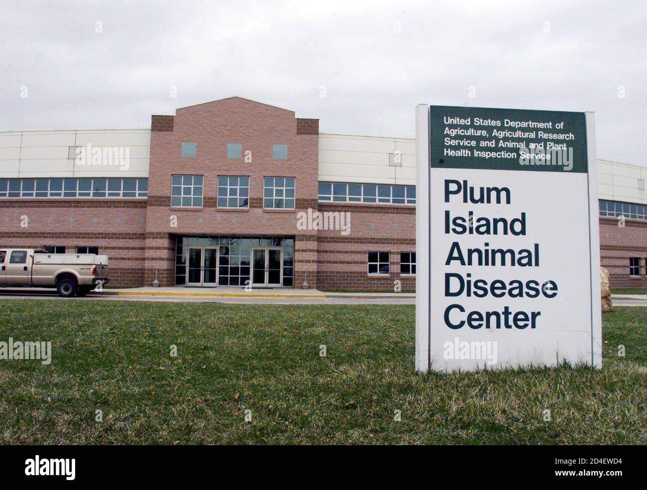 Plum island disease center hi-res stock photography and images - Alamy