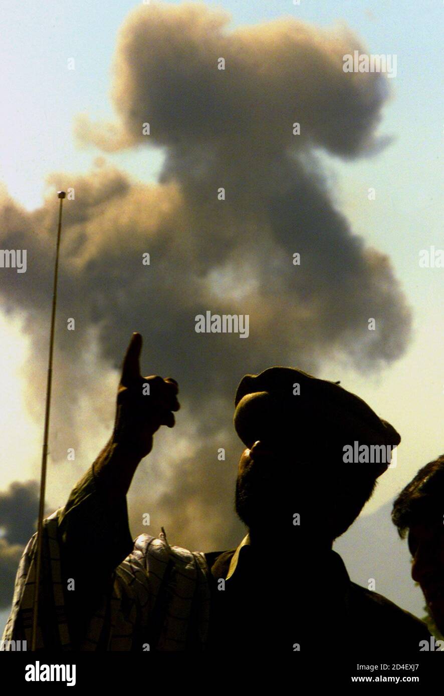 Heaviest fighter hi-res stock photography and images - Alamy