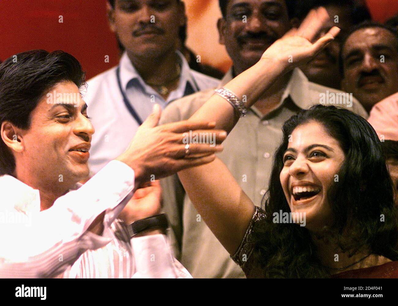 Shah rukh khan kajol hi-res stock photography and images - Alamy