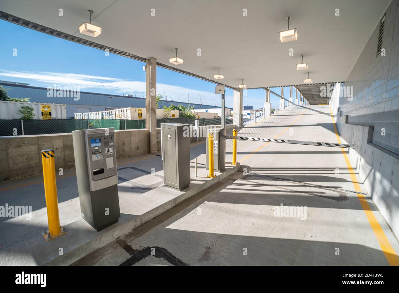 Self service parking hi-res stock photography and images - Alamy