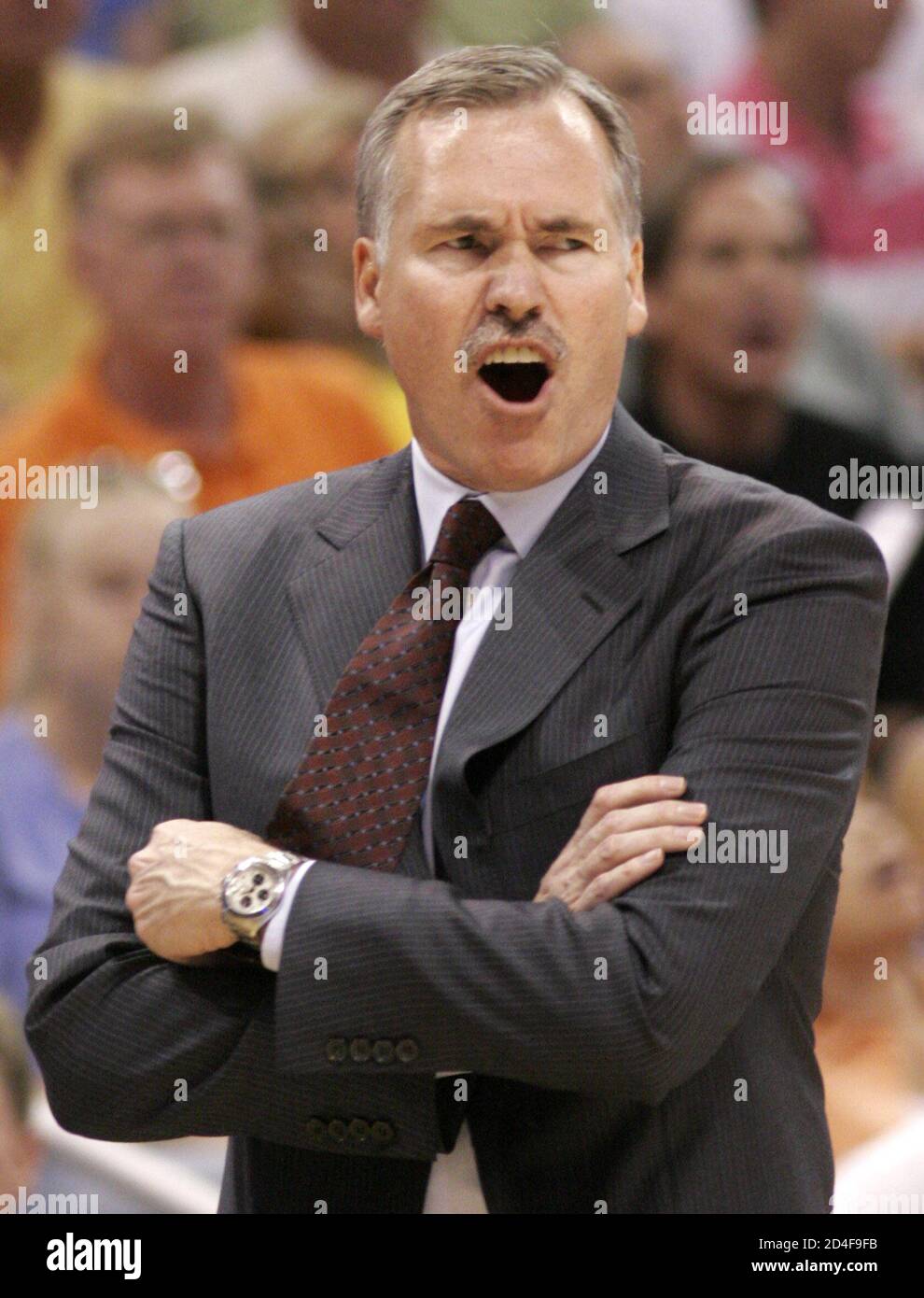 Call 121 hi-res stock photography and images - Alamy