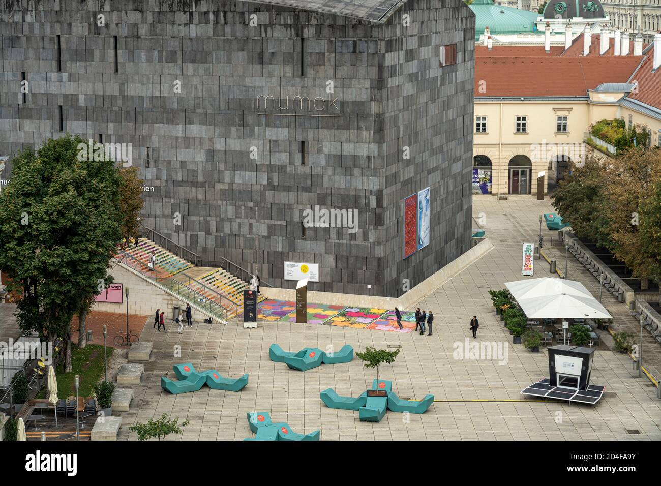 MUMOK, das Museum Moderner Kunst im MuseumsQuartier MQ in Wien ...