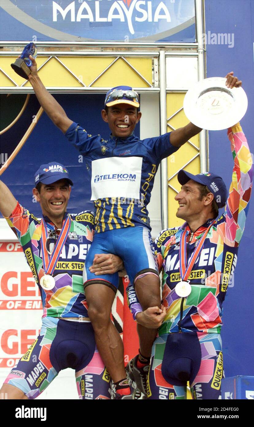 Mapei cycling team hi-res stock photography and images - Alamy