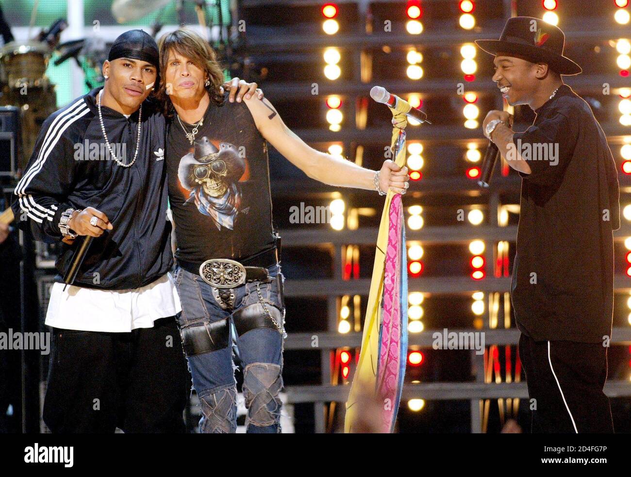 Run Dmc Aerosmith High Resolution Stock Photography and Images - Alamy