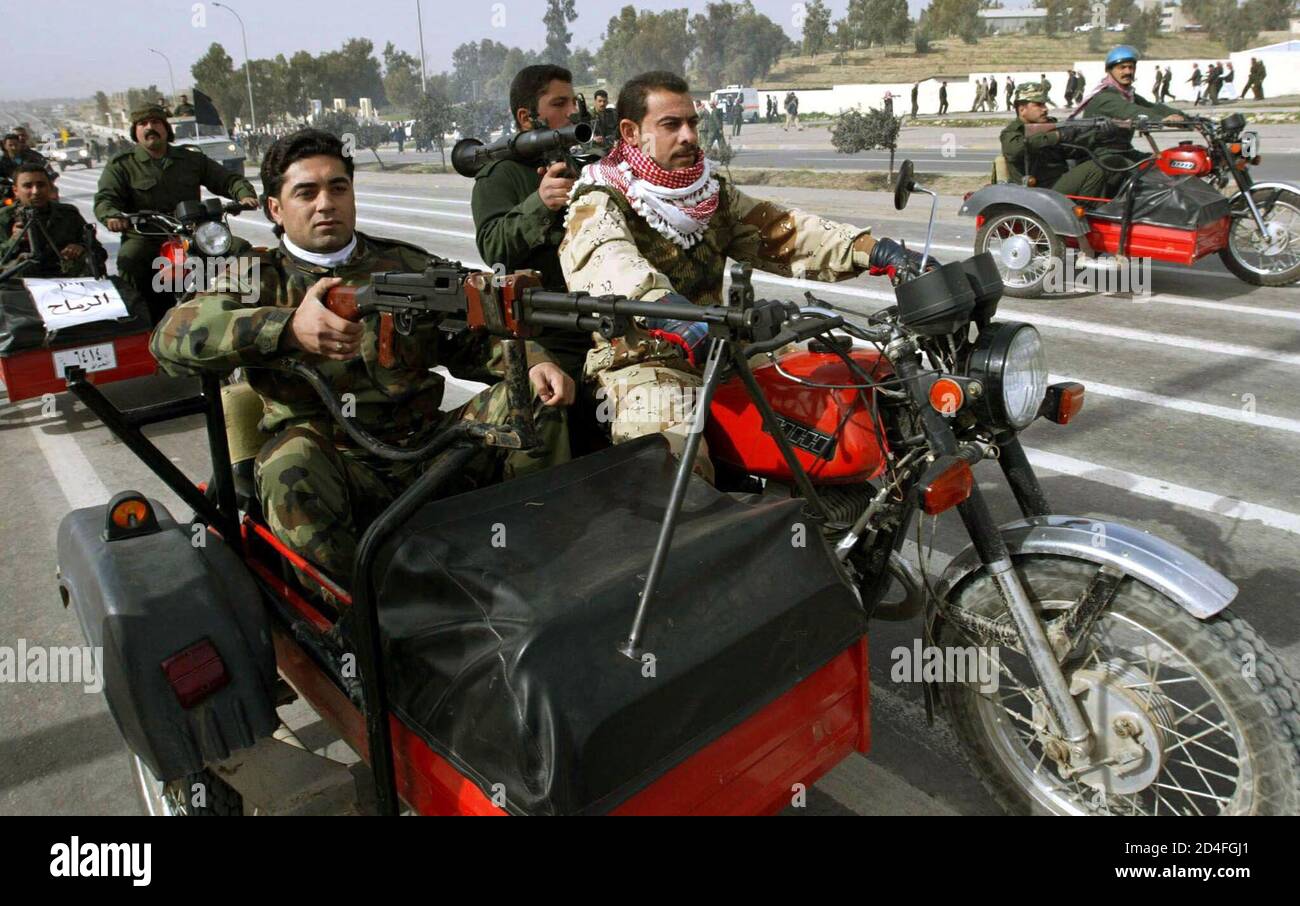 Saddam hussein parade hi-res stock photography and images - Alamy