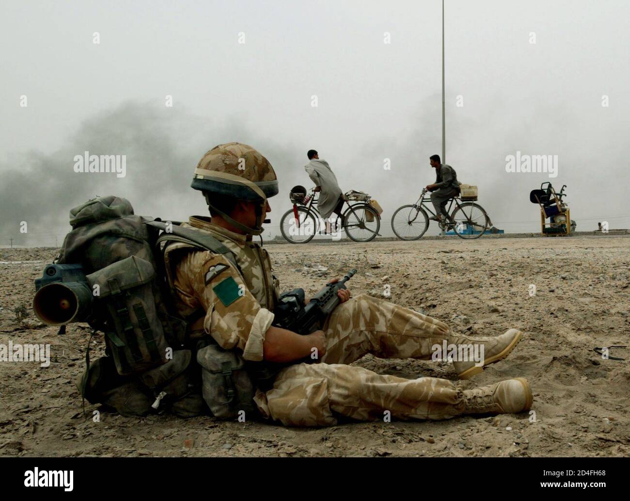 Iraqi troops basra hi-res stock photography and images - Alamy