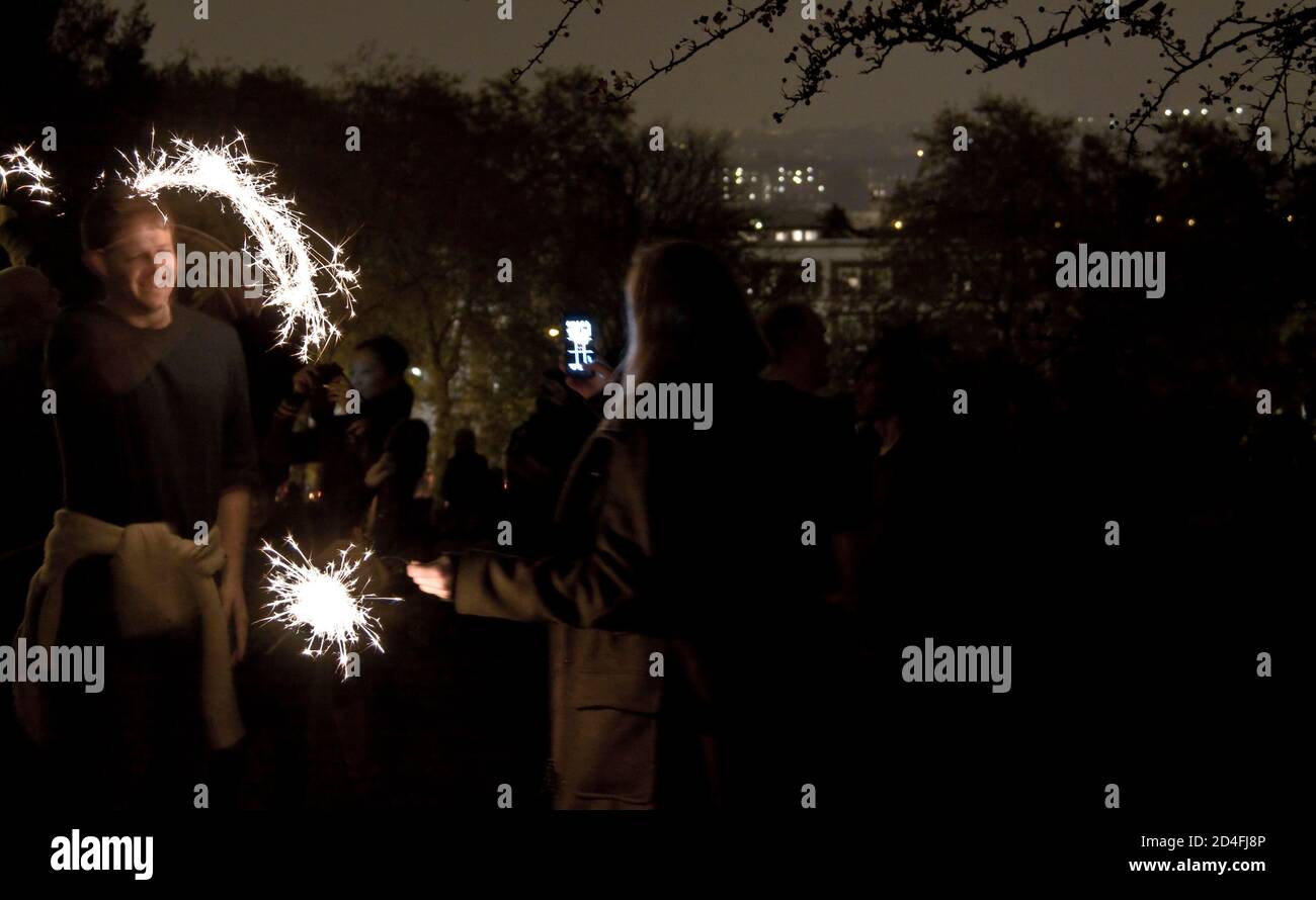 Primrose hill night london uk hi-res stock photography and images - Alamy