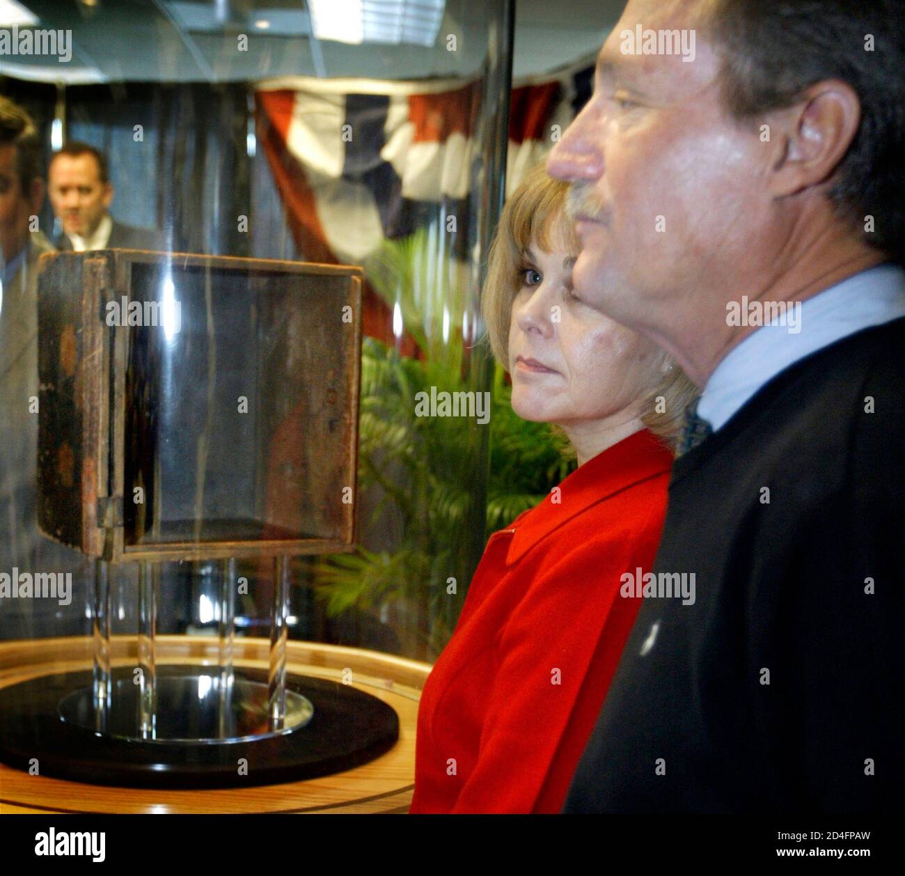 Tea chest boston tea hi-res stock photography and images - Alamy