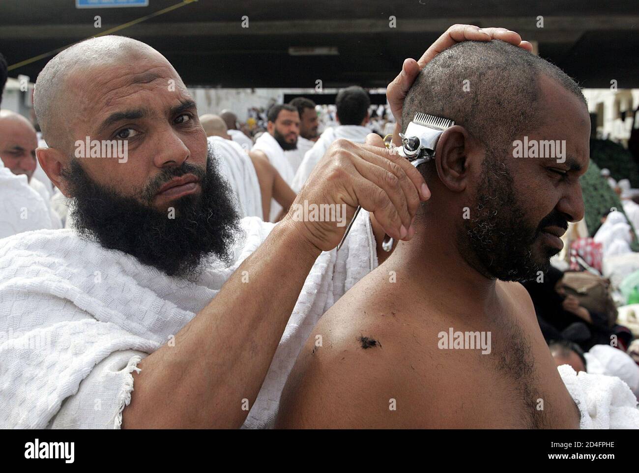 Gathered stones hi-res stock photography and images - Alamy