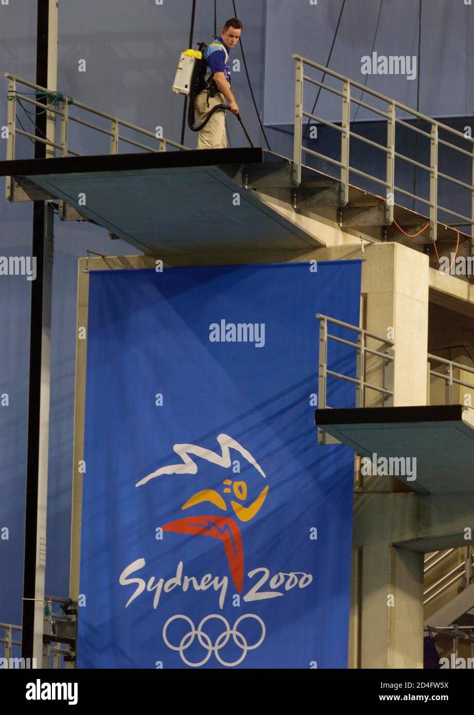 10 meter diving board hi-res stock photography and images - Alamy