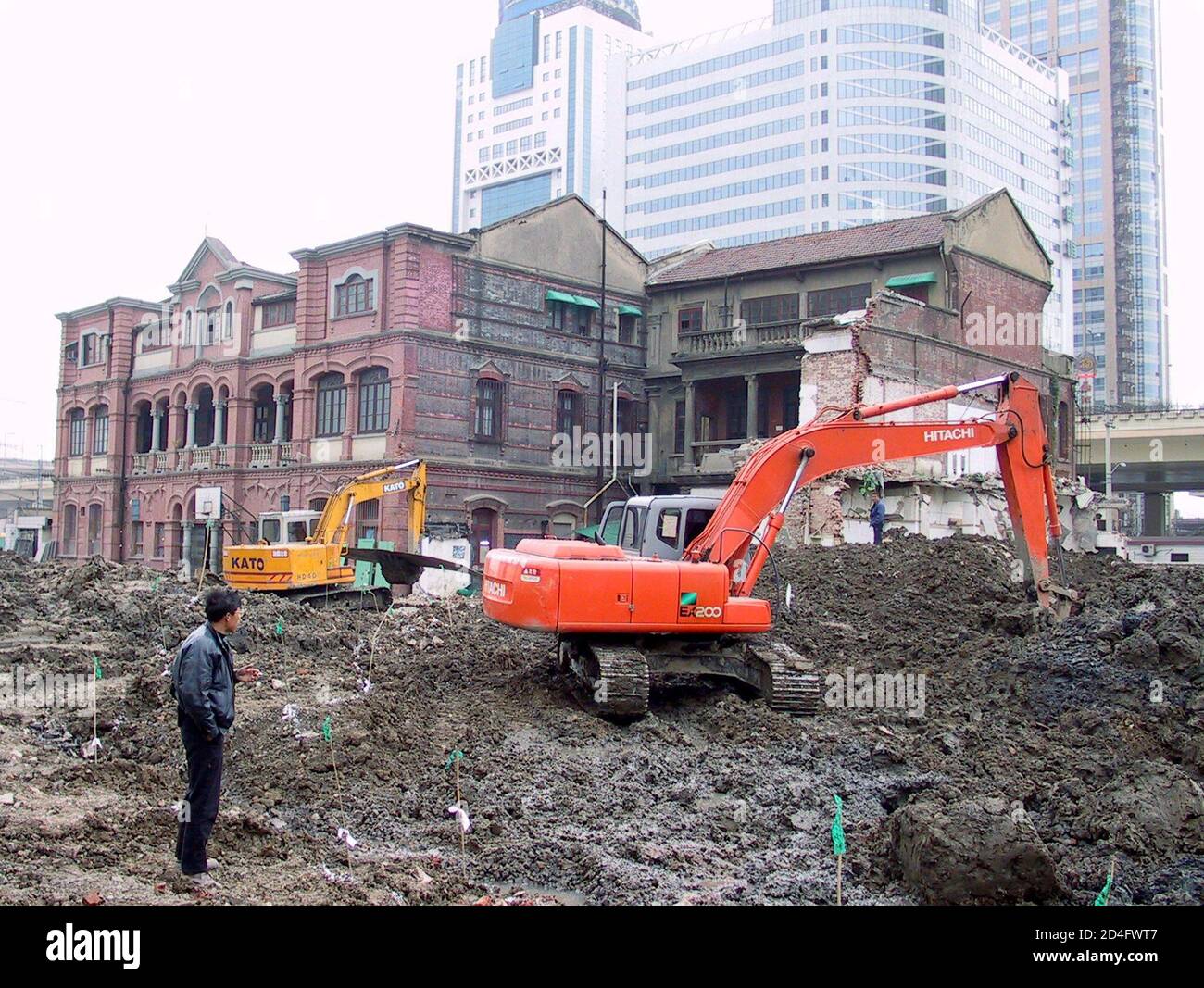 Three storey mansion hi-res stock photography and images - Alamy