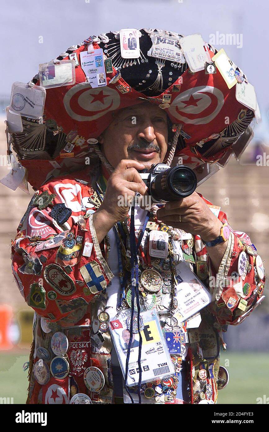Tunisian football fans world cup hi-res stock photography and images ...