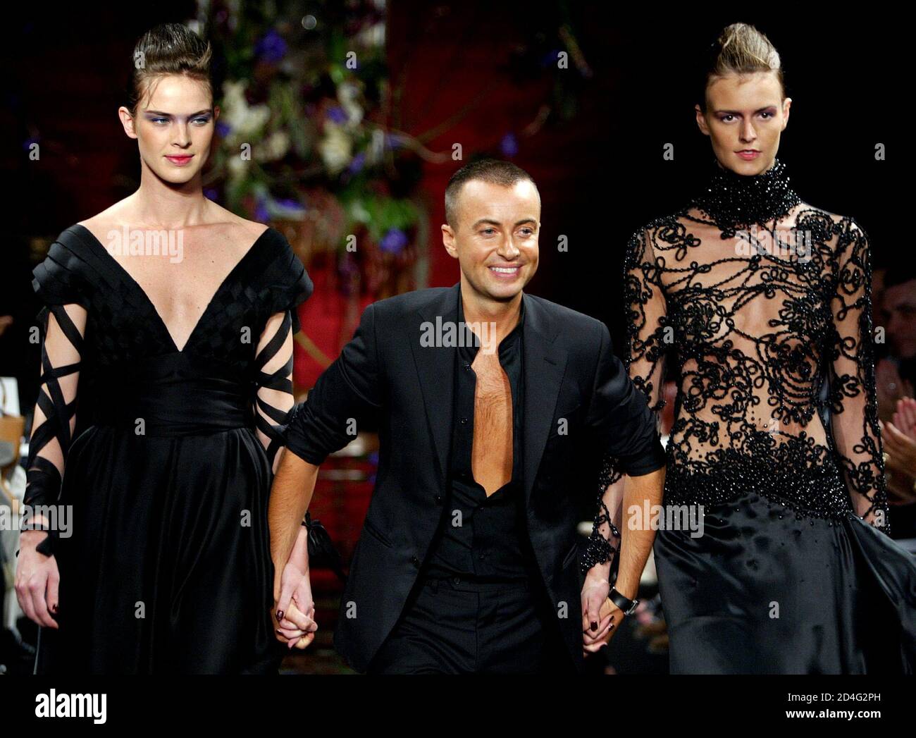 Givenchy models hi-res stock photography and images - Alamy