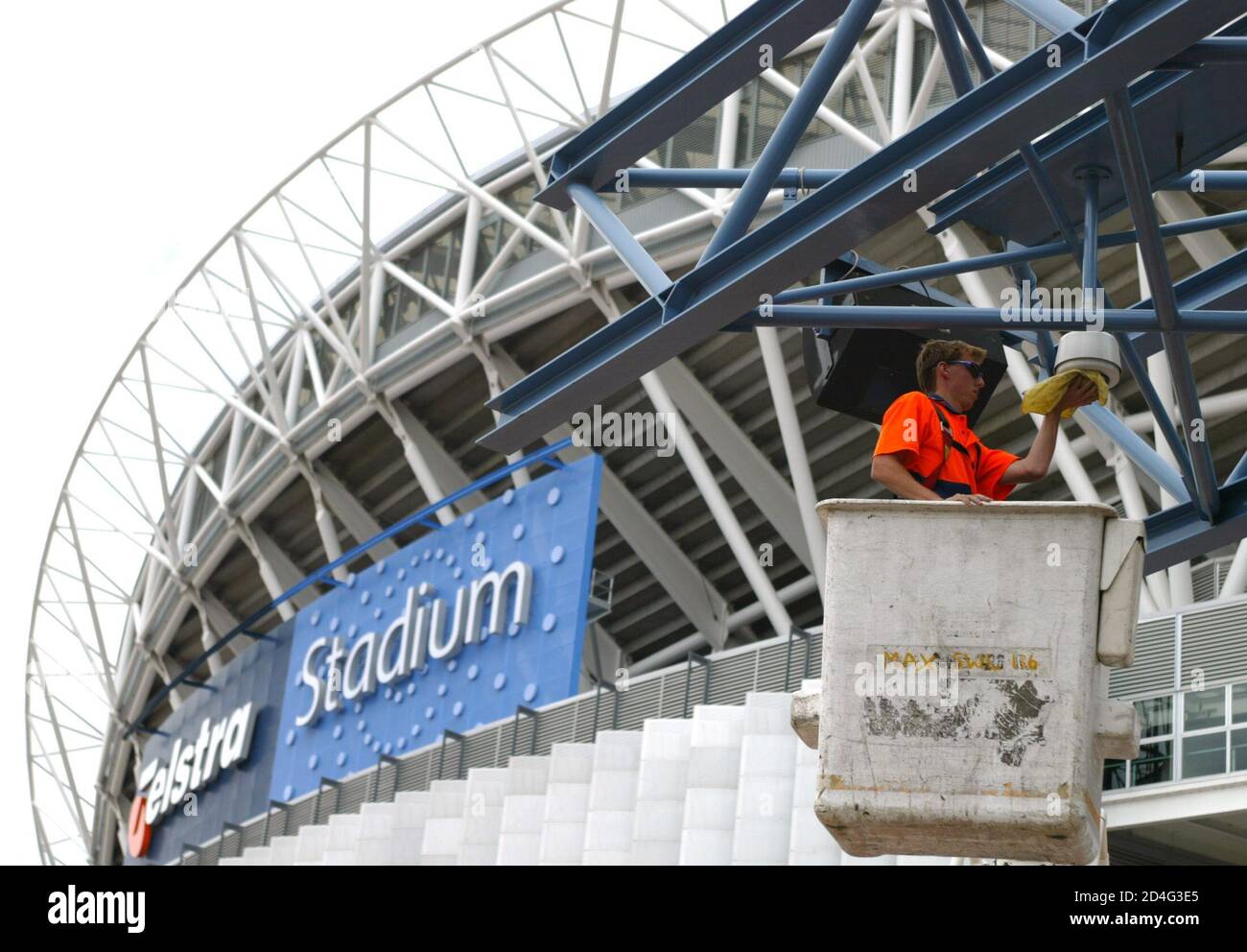 Telstra stadium rugby hi-res stock photography and images - Alamy