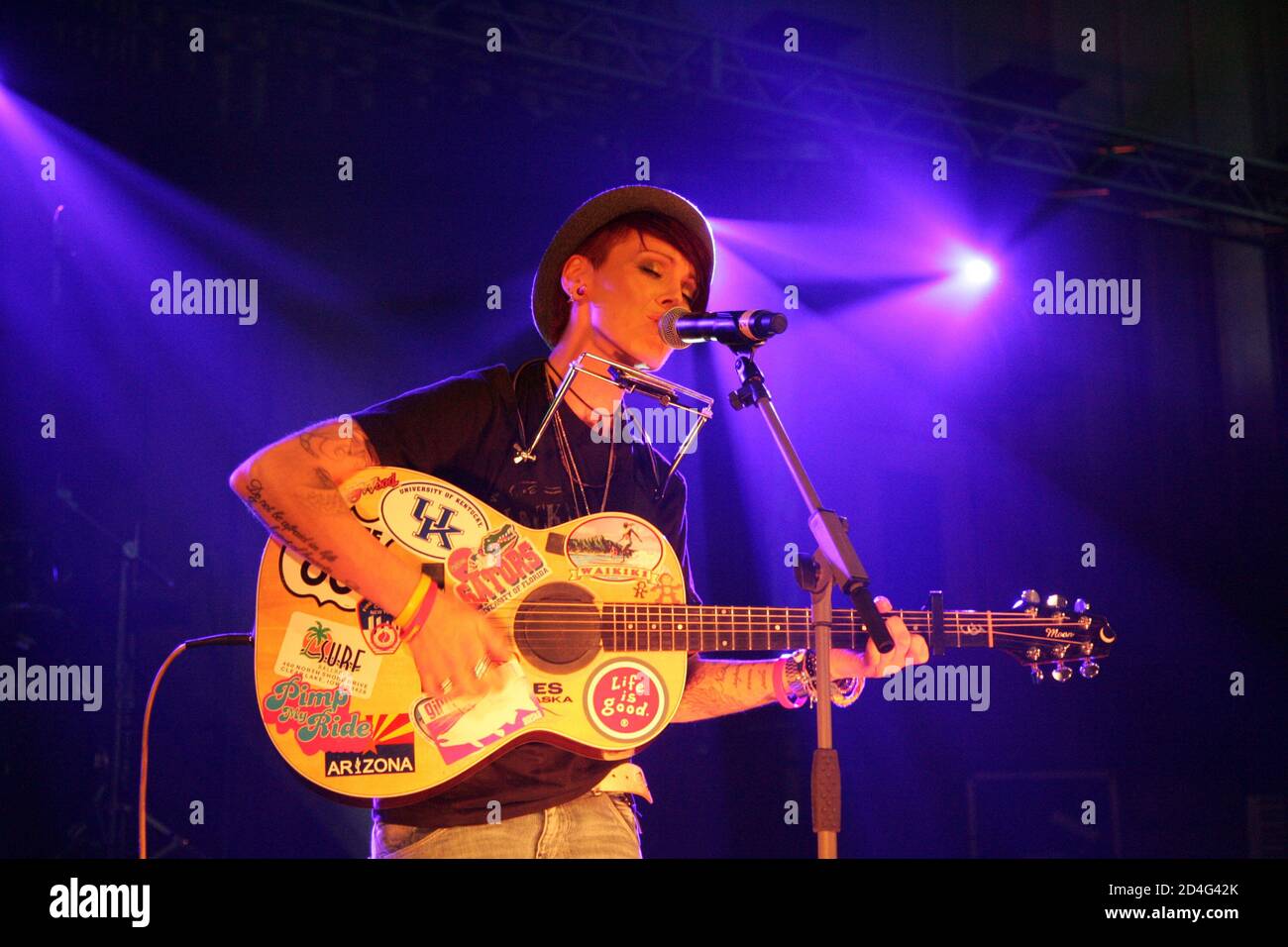 Ayr guitar hi-res stock photography and images - Alamy