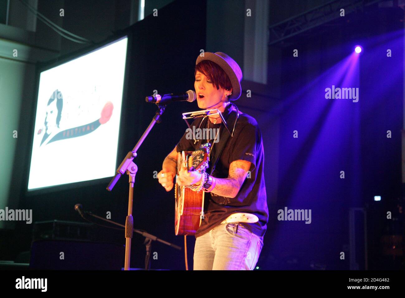 Jill Jackson (born 24 January 1979, Scotland) is a Scottish singer ...