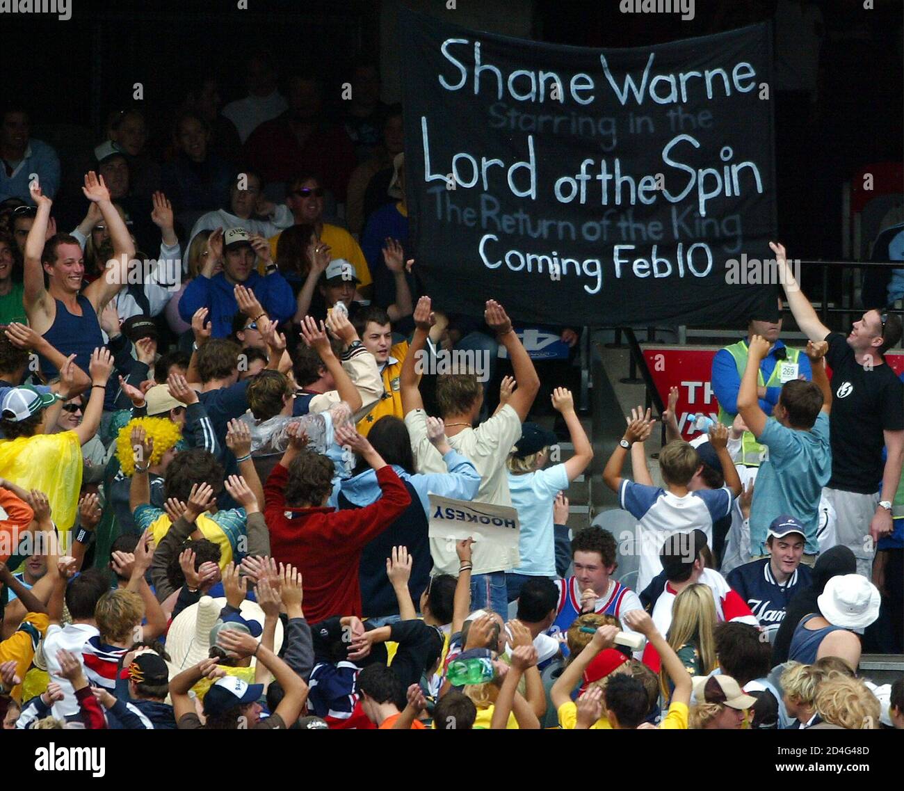 Australian crowd cricket hi-res stock photography and images - Alamy