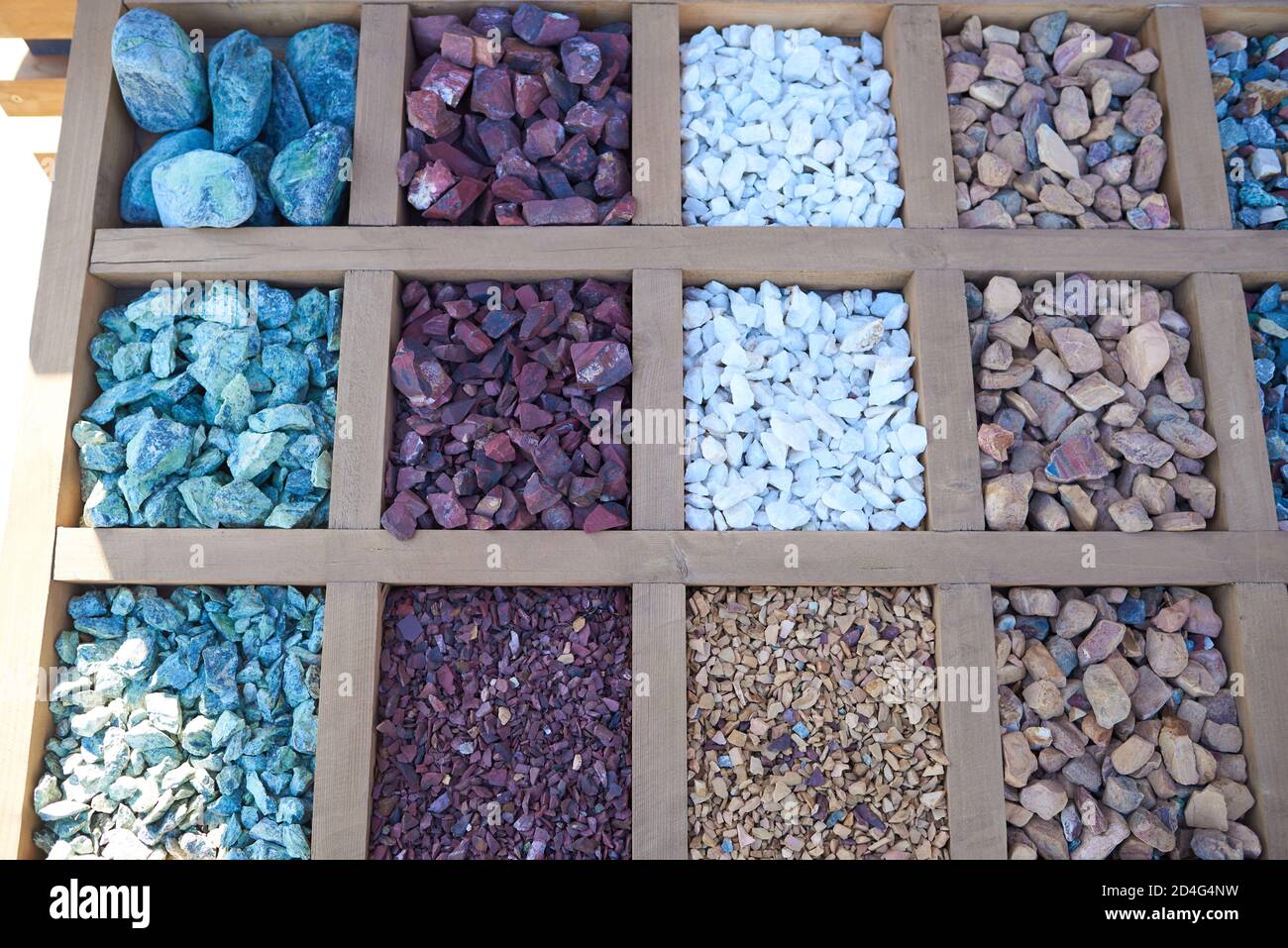 Decorative chippings hi-res stock photography and images - Alamy
