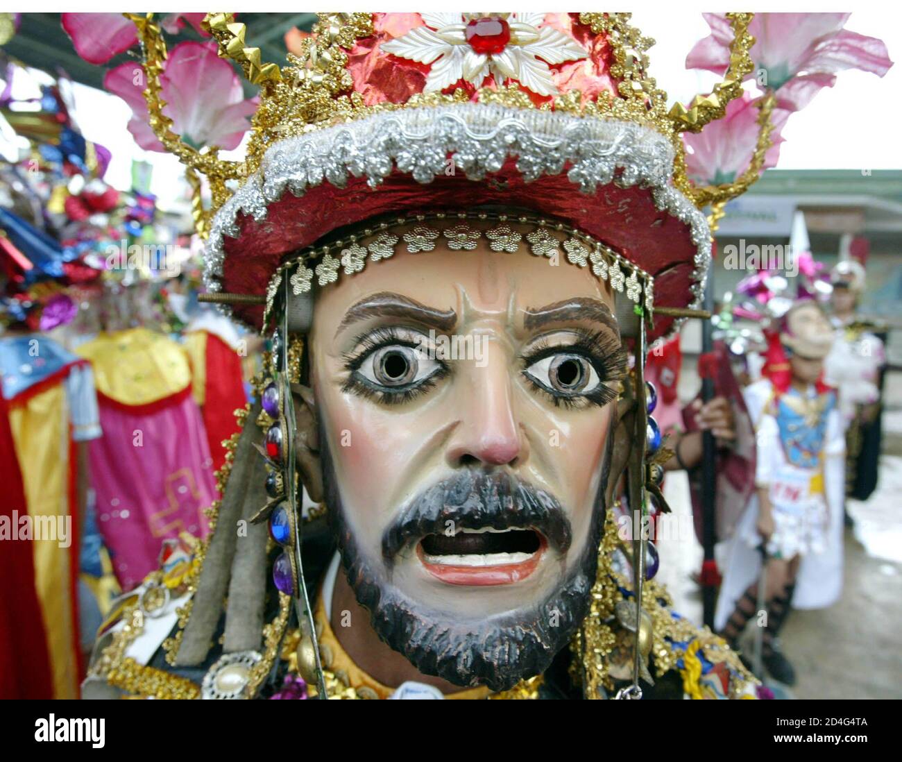 Philippines marinduque island moriones mask hi-res stock photography ...