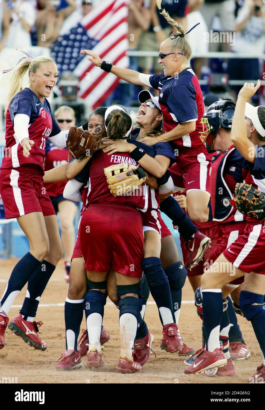 Lisa fernandez hi-res stock photography and images - Alamy