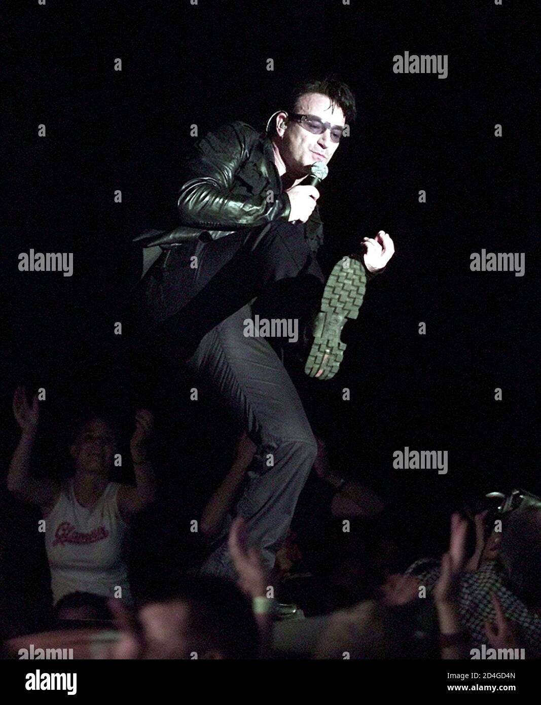 U2 2001 hi-res stock photography and images - Alamy