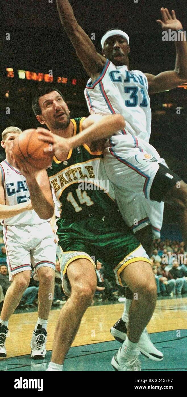 Davis cleveland hi-res stock photography and images - Alamy