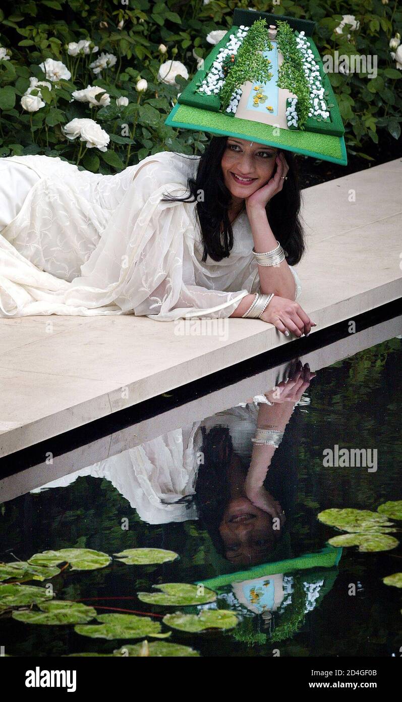 Archie panjabi bend it like beckham hi-res stock photography and images ...