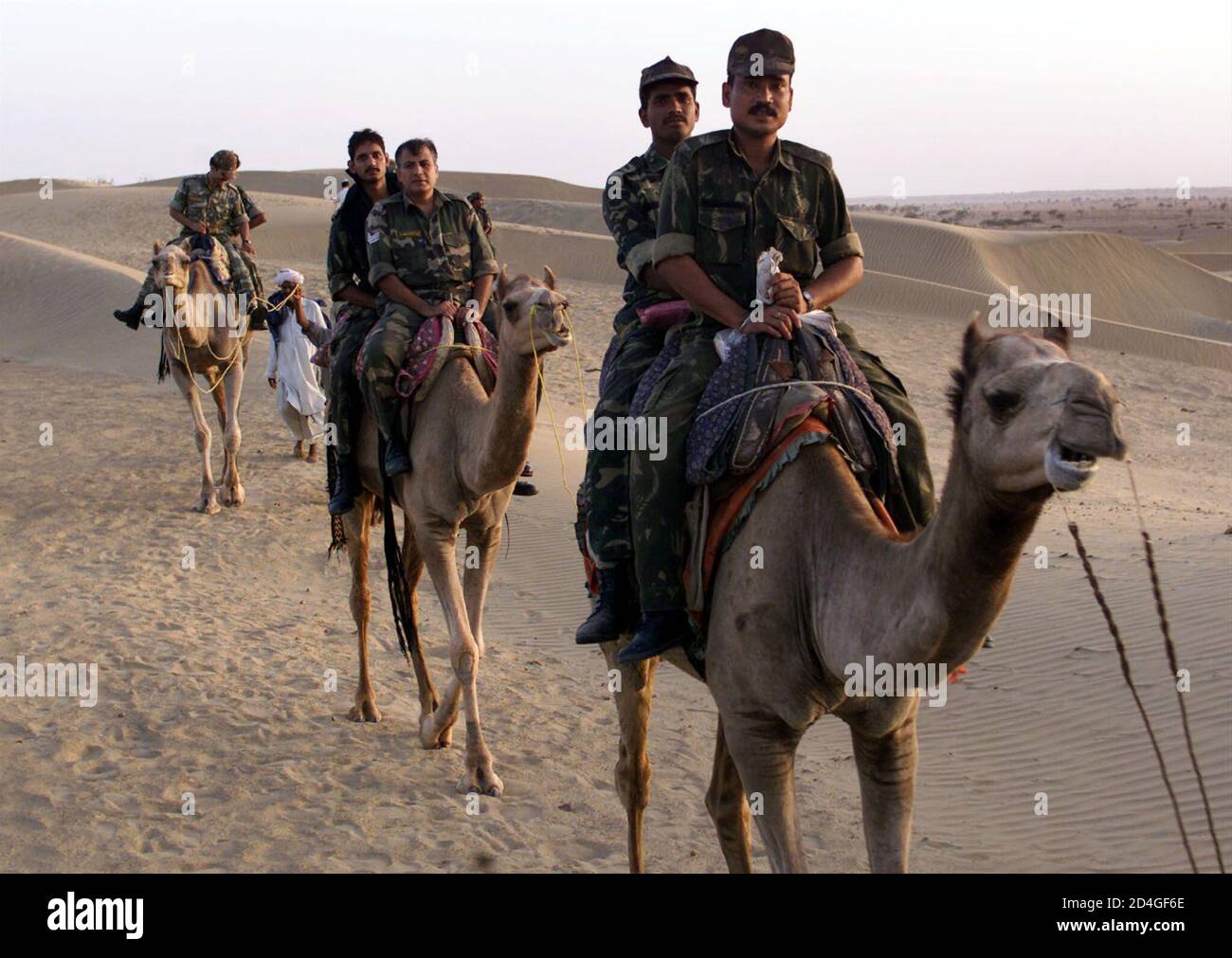 Thar desert india pakistan border hi-res stock photography and images ...