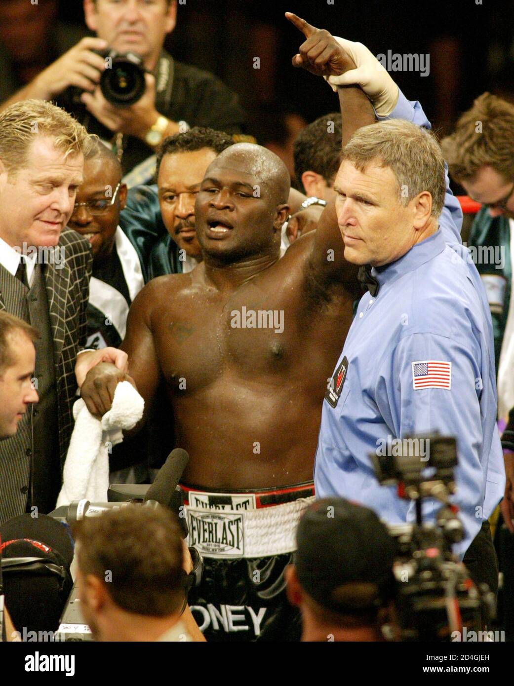 Knockdown center hi-res stock photography and images - Alamy