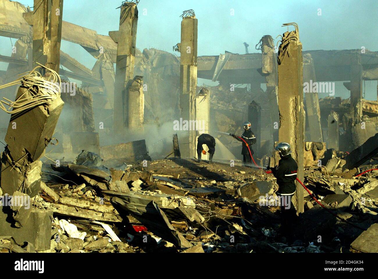 Skikda refinery hi-res stock photography and images - Alamy