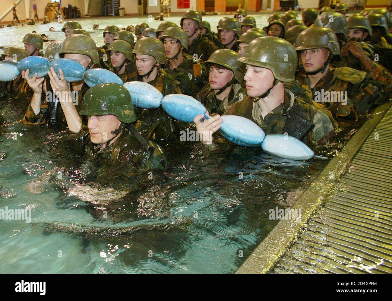 Basic exercises hi-res stock photography and images - Alamy