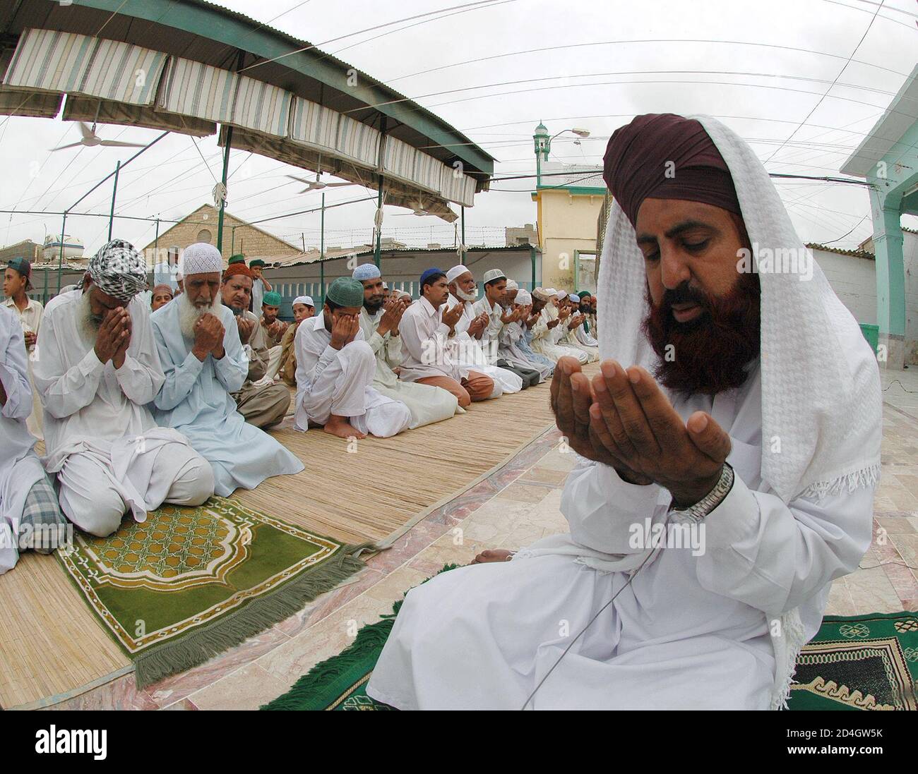 Pakistani monarch hi-res stock photography and images - Alamy