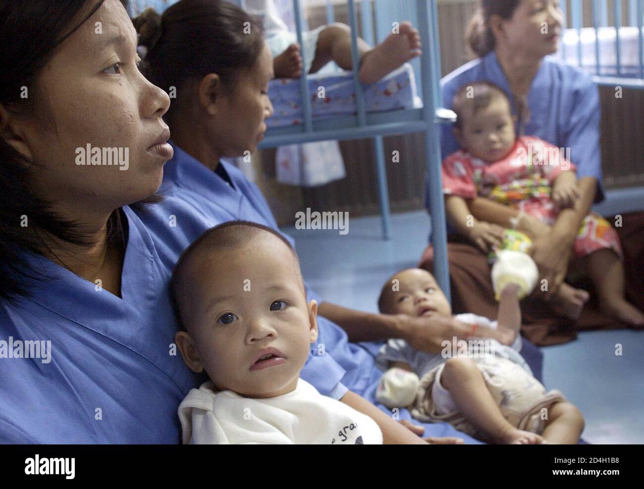 Jail uniforms hi-res stock photography and images - Alamy