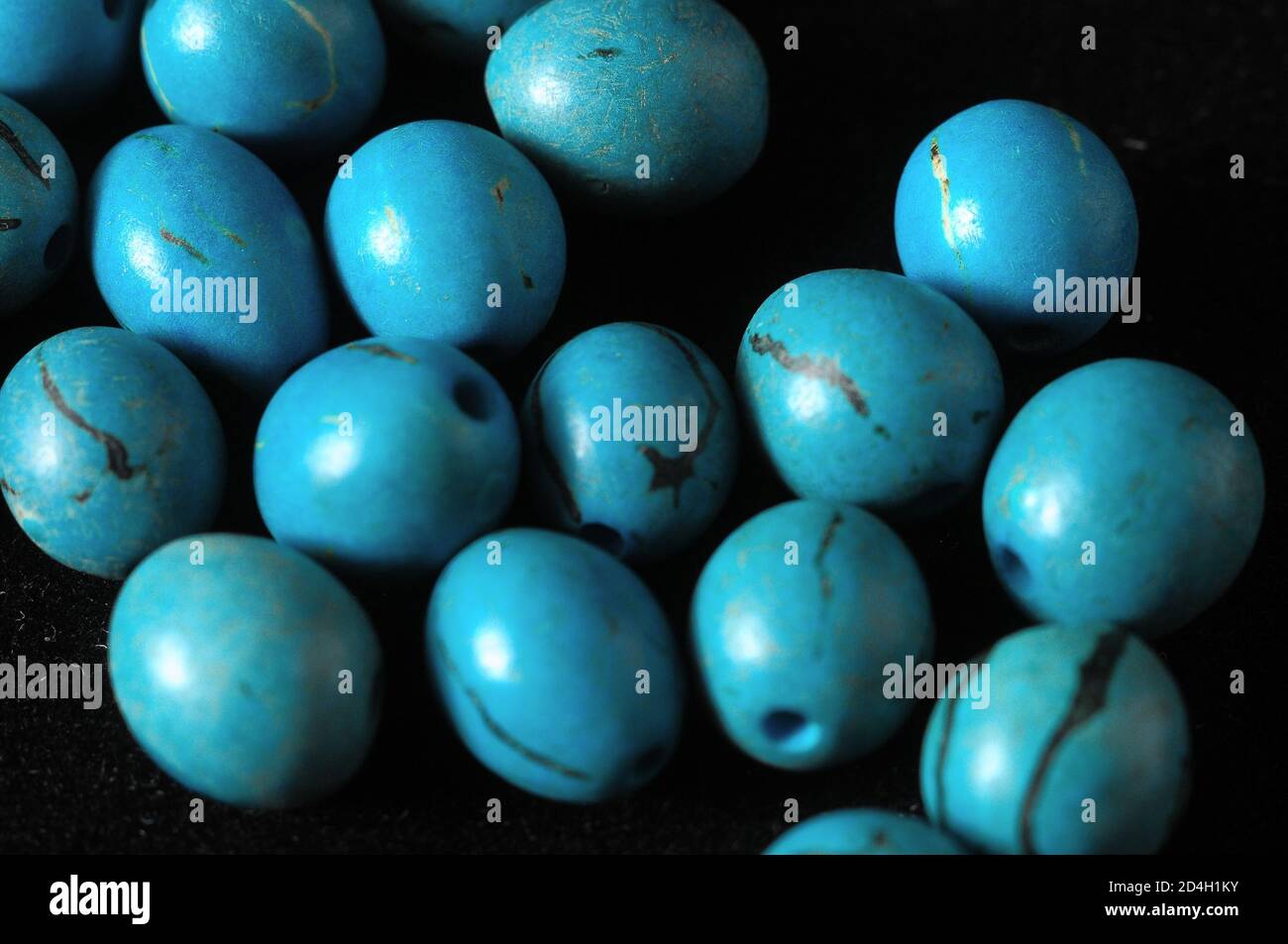 Blue howlite hi-res stock photography and images - Alamy