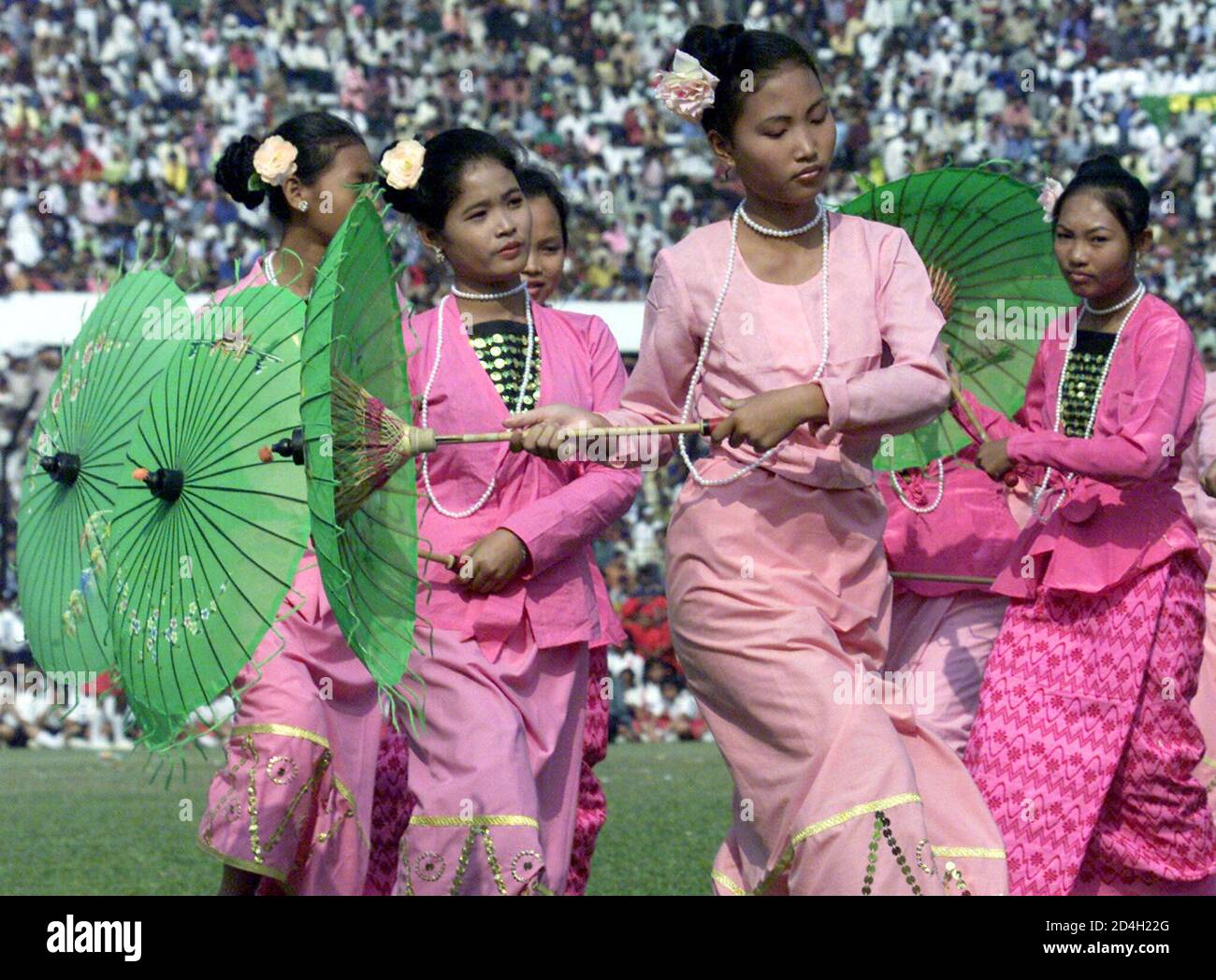 31st of december 2002 hi-res stock photography and images - Alamy