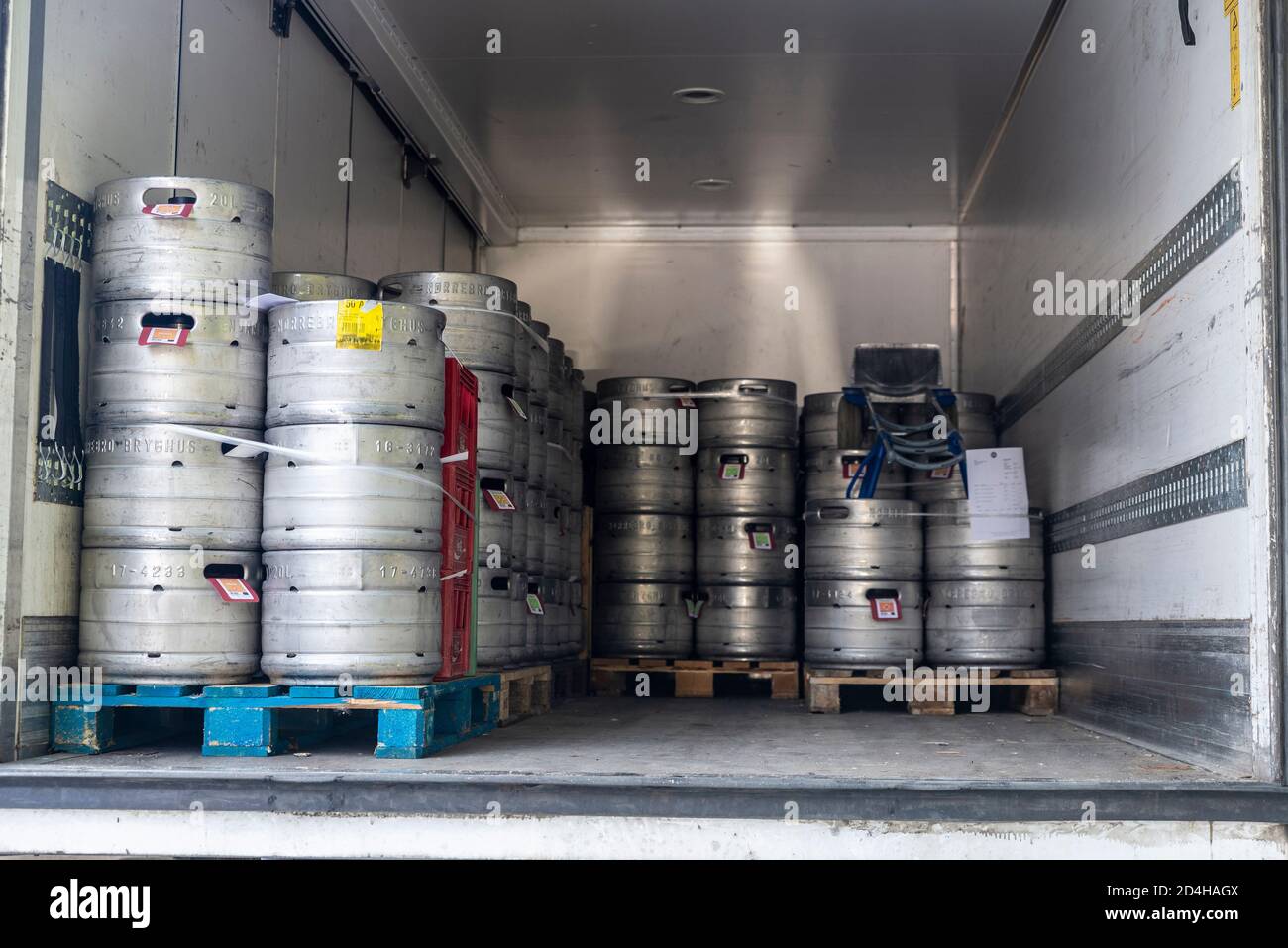 Beer truck hi-res stock photography and images - Alamy