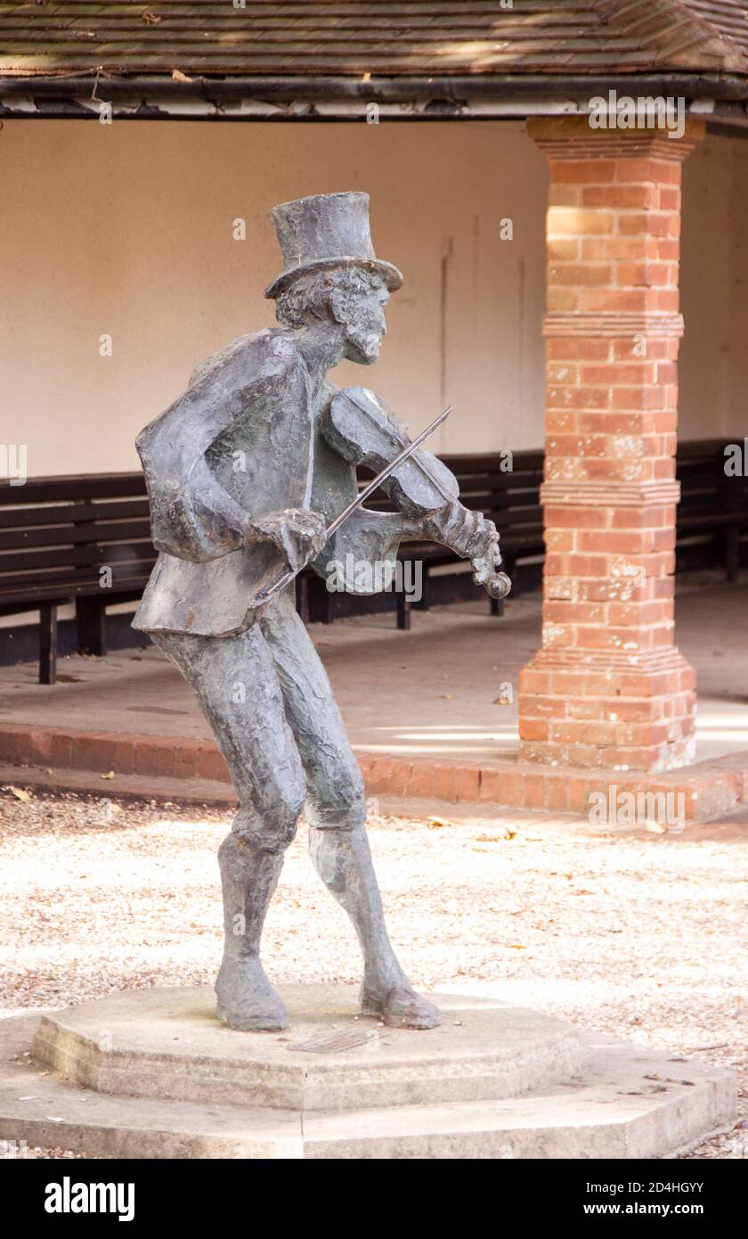 The Sidmouth Fiddler, a statue commemorating 50 years of Sidmouth Folk ...