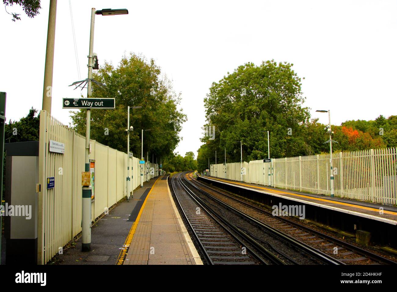 Riddlesdown railway station hi-res stock photography and images - Alamy