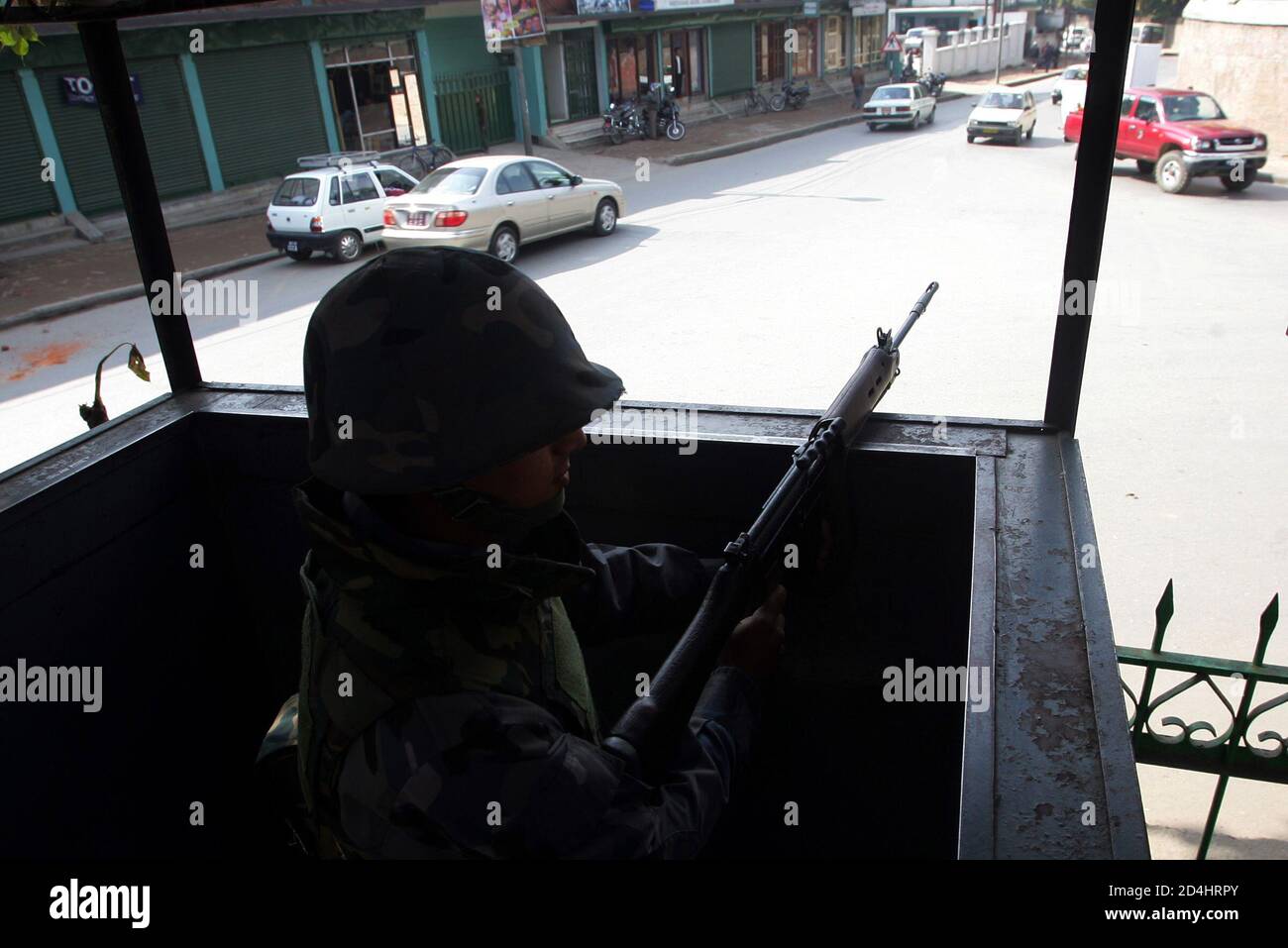 Nepali policeman High Resolution Stock Photography and Images - Alamy