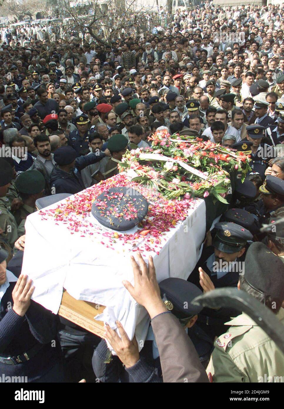 Pakistan airforce hi-res stock photography and images - Alamy