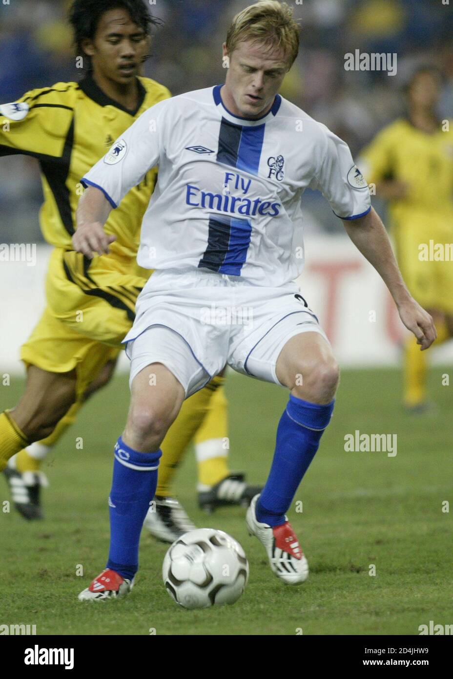 Damien duff chelsea 2003 hi-res stock photography and images - Alamy