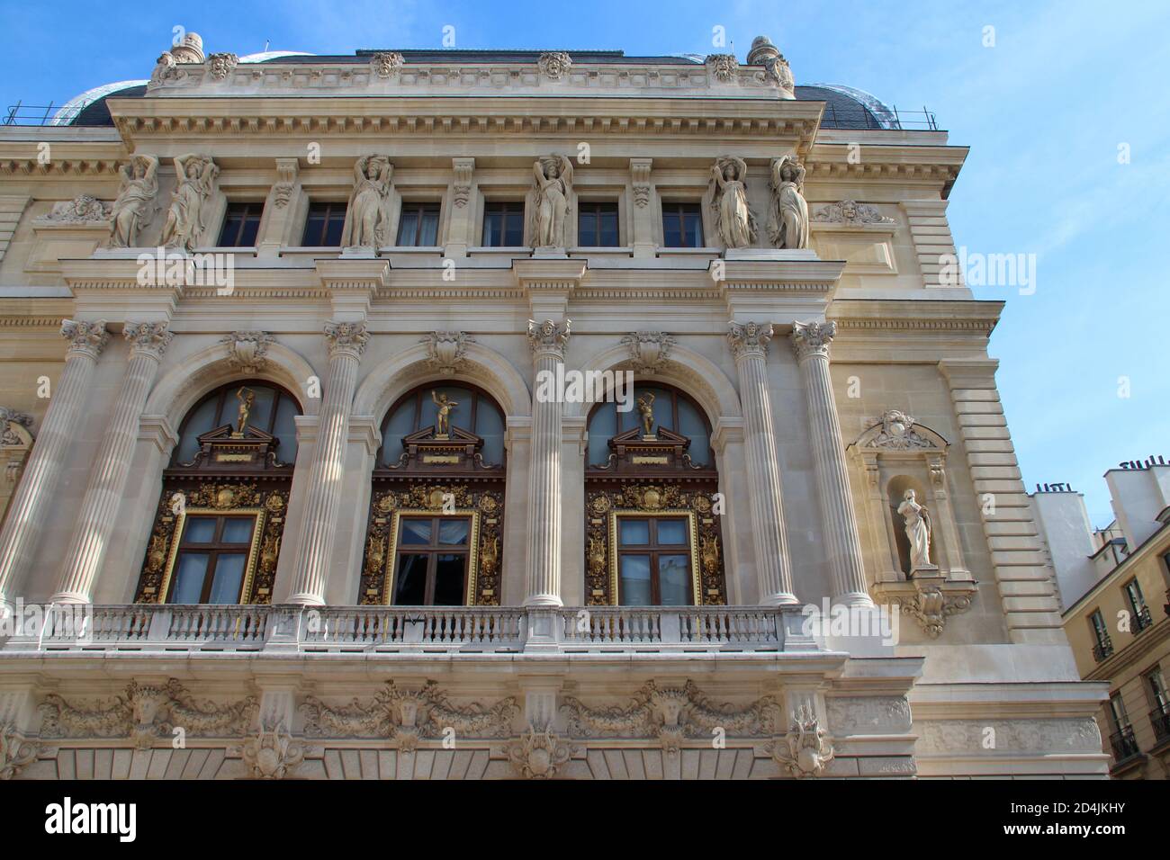 Theatre parisien hi-res stock photography and images - Alamy