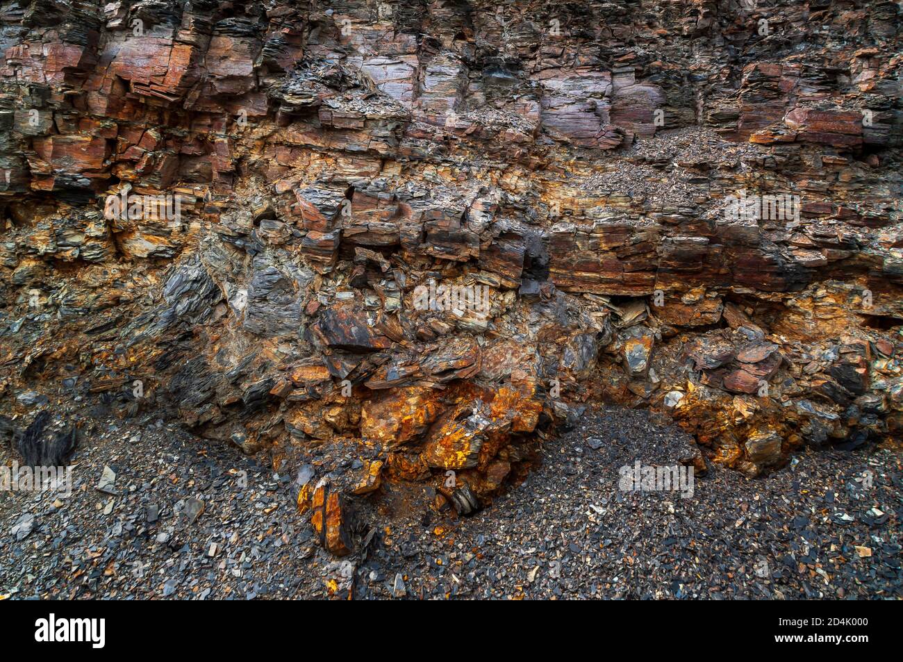 Lumps of shale from ancient miners' backfill after pillar and stall ...