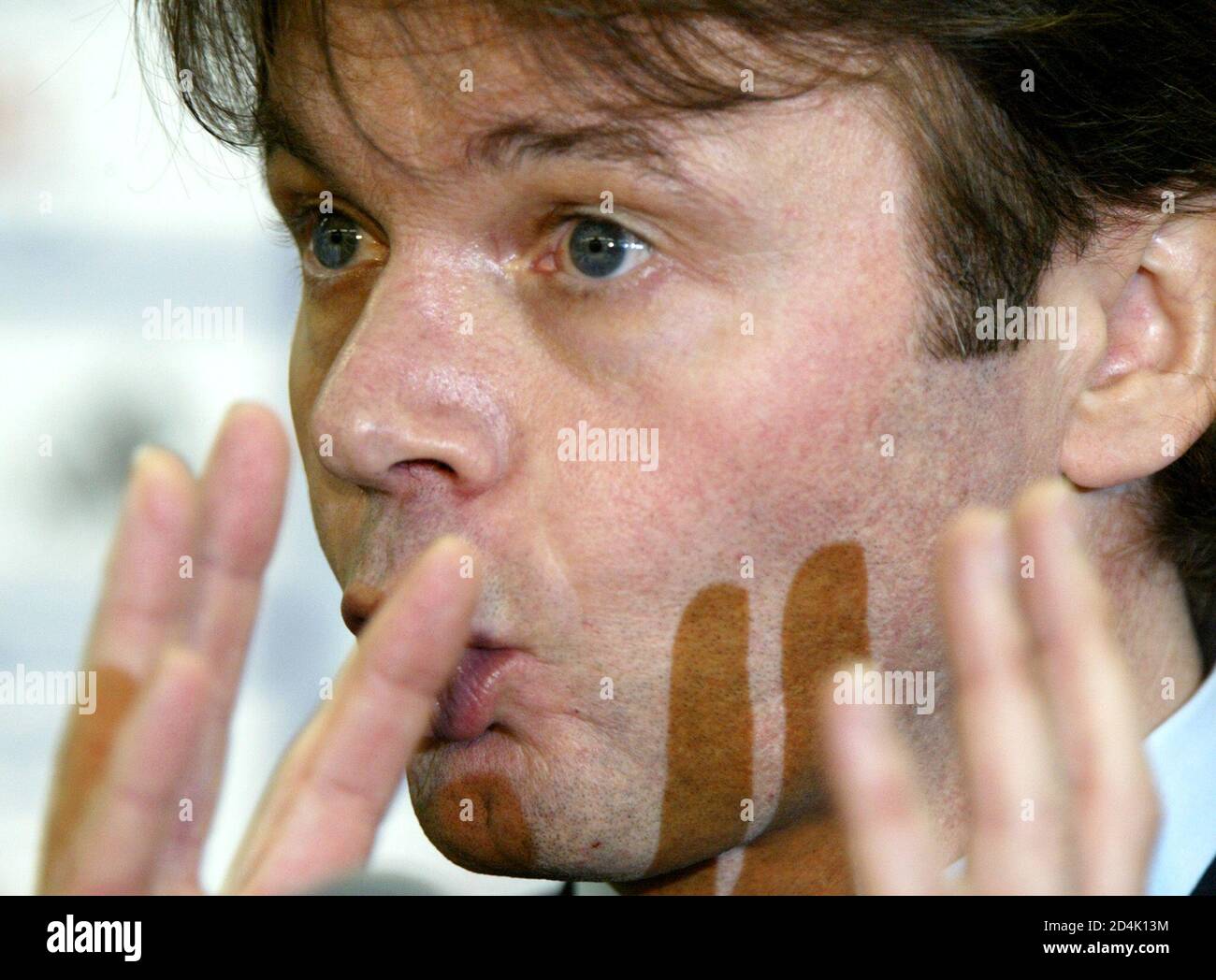 Philippe troussier japan coach hi-res stock photography and images - Alamy