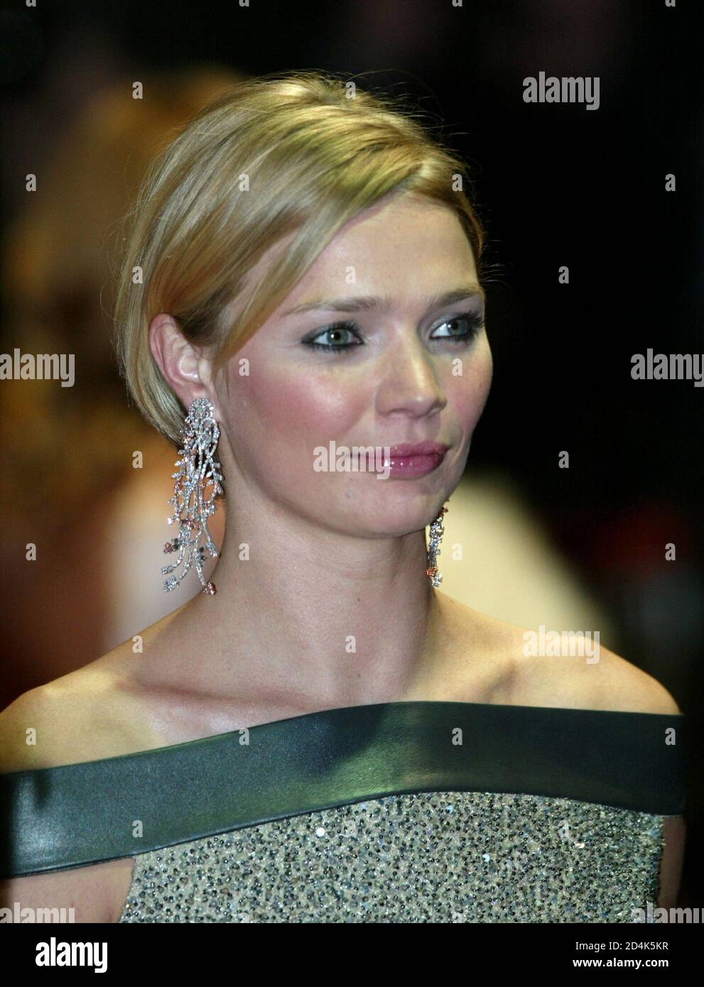 Jodie kidd model hi-res stock photography and images - Alamy