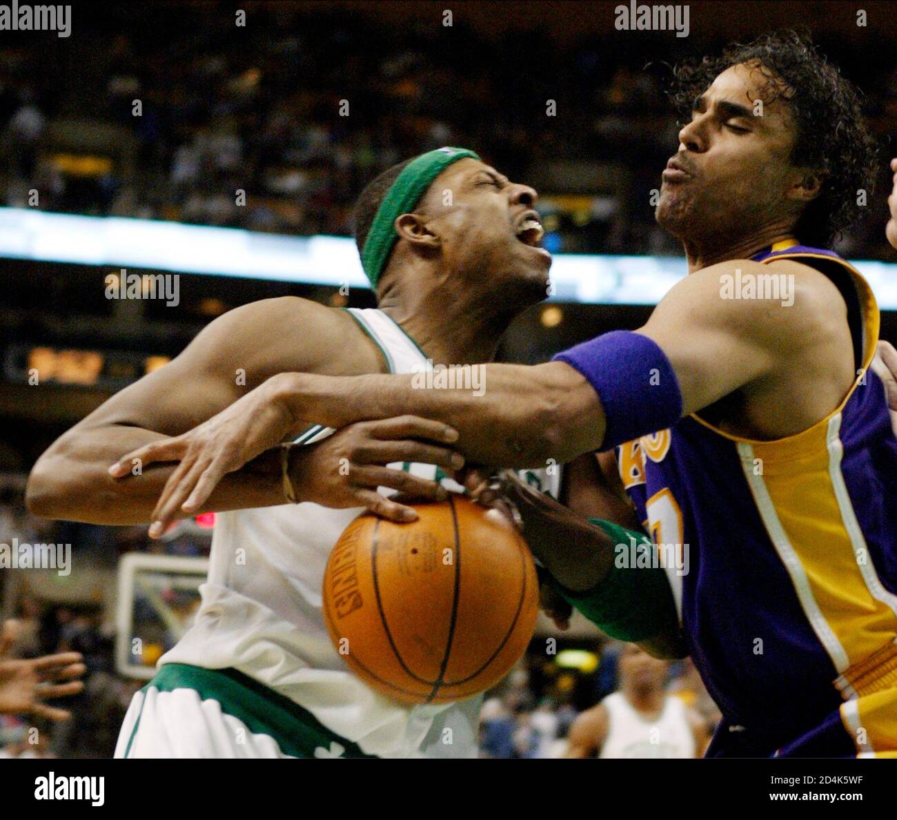 Rick fox 2004 lakers hi-res stock photography and images - Alamy