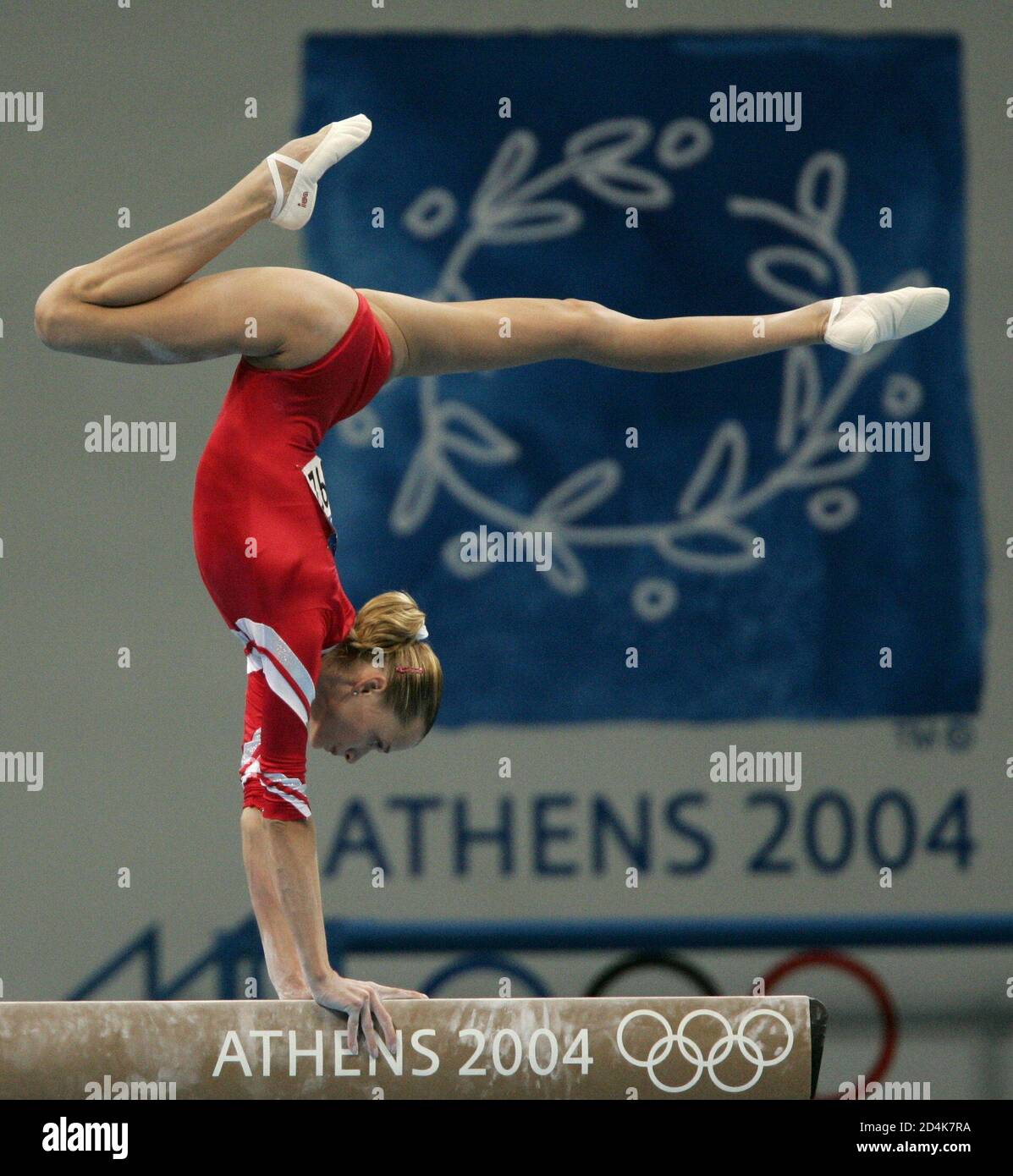 Svetlana khorkina performs hi-res stock photography and images - Alamy