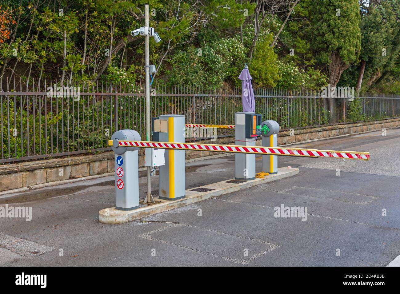 Car Parking Barrier Ramp at Street Entrance Stock Photo - Alamy