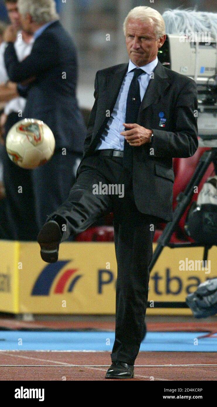 Italian Giovanni Trapattoni High Resolution Stock Photography and ...